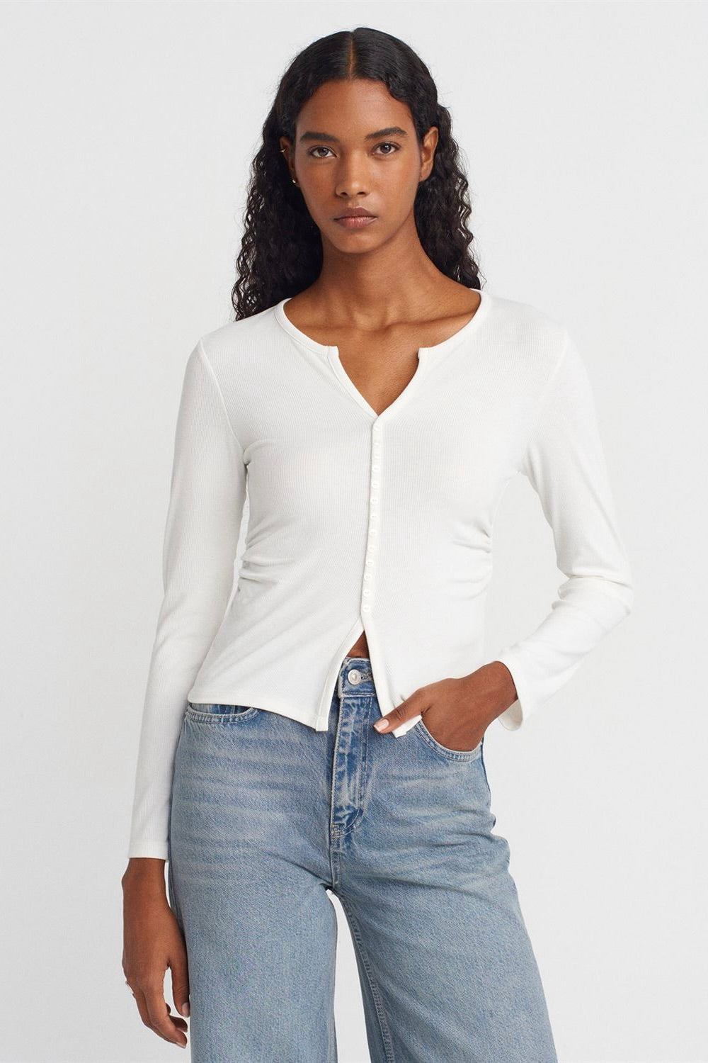 Notch Button Rib Top Ecru | Cotton Stretch Rib | PIRAL